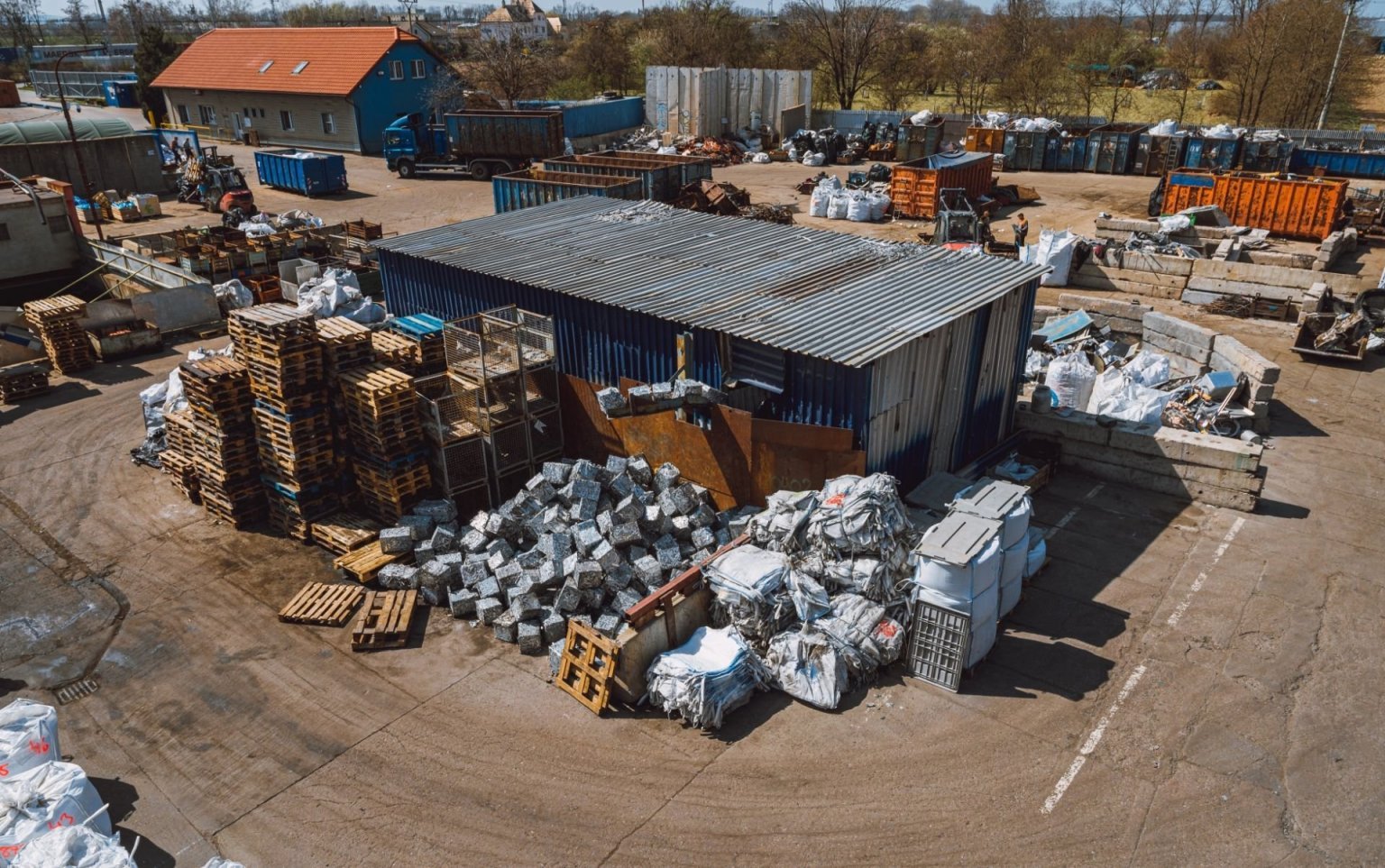 Zpracování sběrných surovin a kovů | Kovošrot | ALBA WASTE